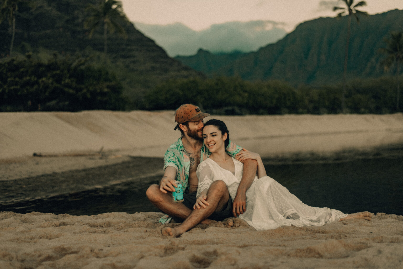 intimate beach engagement, mākaha beach, o’ahu, hawaii — sarah & kyle ...